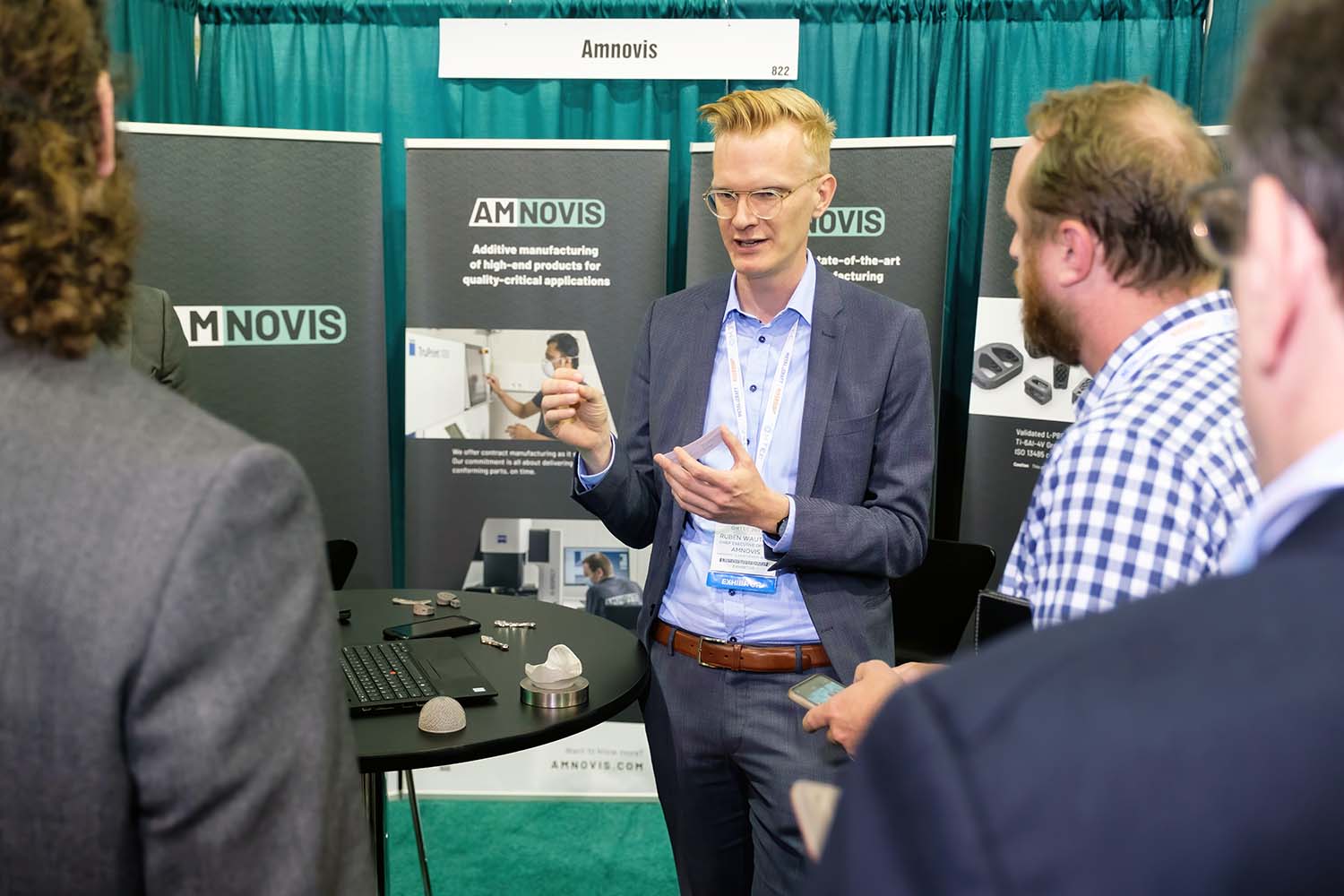 News | Successful Amnovis exhibit and presentation at OMTEC in Chicago